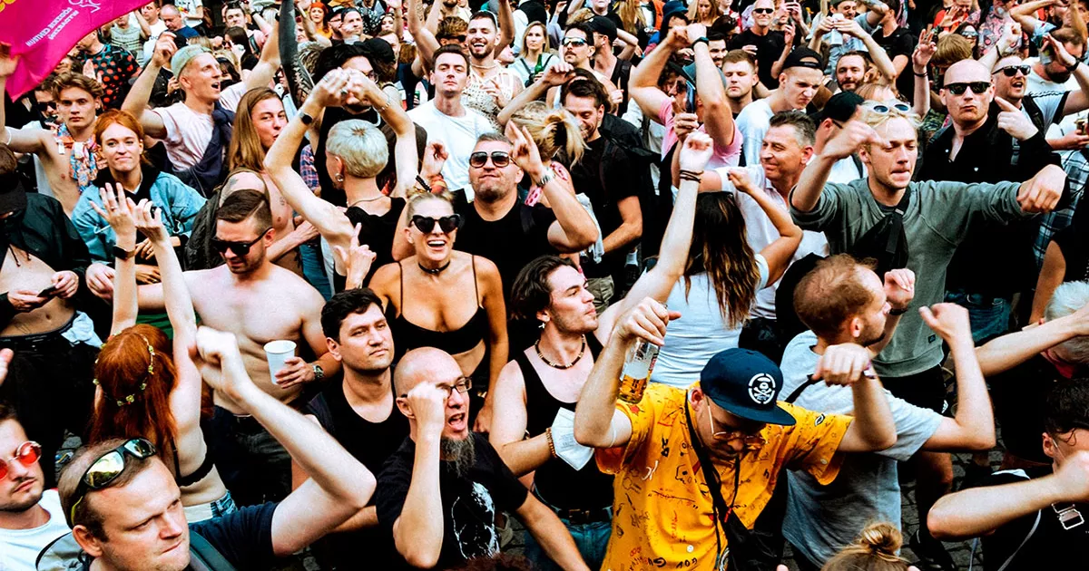 La UNESCO declara el techno de Berlín Patrimonio Cultural de la ...